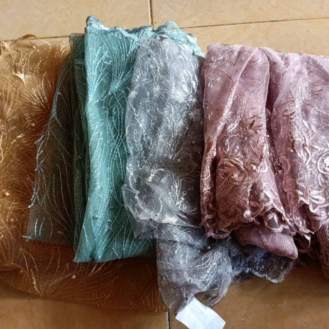Jual kain brukat Tile Tulle mutiara perca | Shopee Indonesia