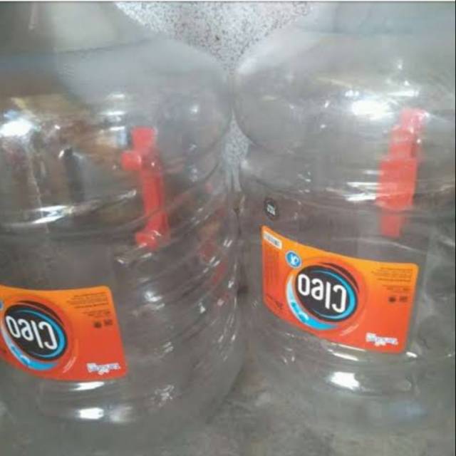 Jual galon cleo dan aqua kosong (via go send area kediri) | Shopee ...