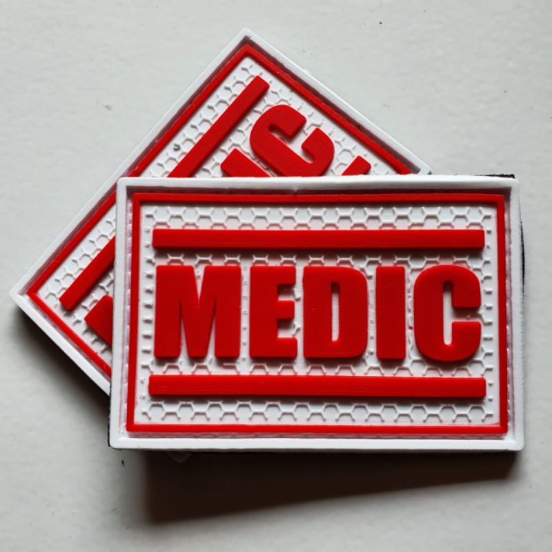 Jual patch rubber logo tulisan medic merah dasar putih - rubber patch medic - tempelan emblem ...