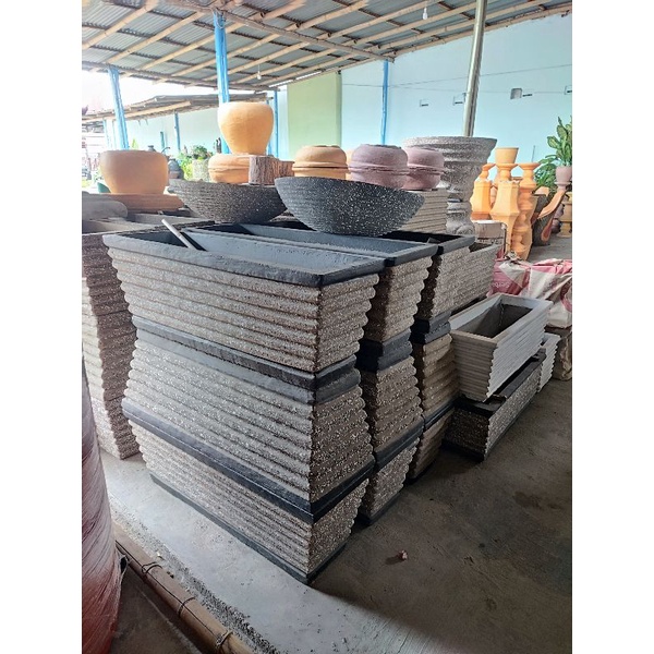 Jual Pot Bunga Batu Keren dan Murah Ready Medan | Pot Bunga Panjang ...