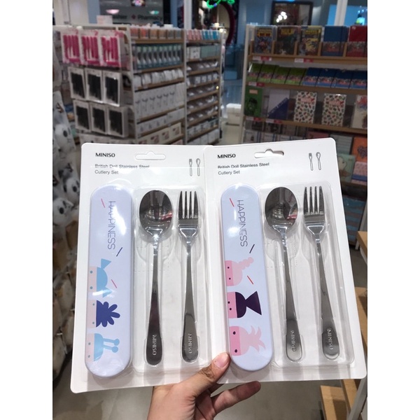 Jual CUTLERY SET MINISO BRITISH DOLL STAINLESS STEEL SENDOK GARPU ...