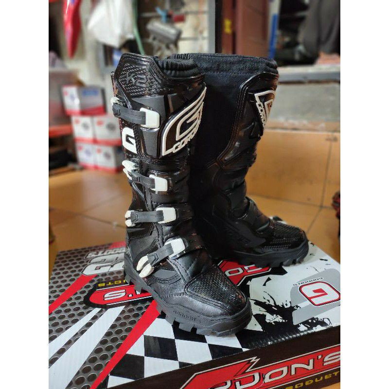 Jual SEPATU CROSS GORDON K2 | Shopee Indonesia