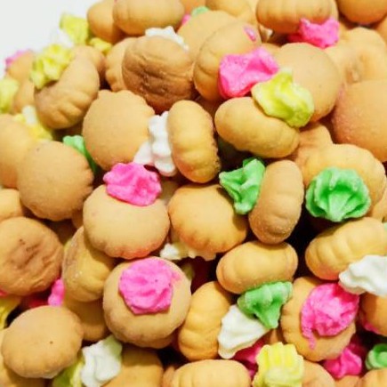 Jual GEMROSE KUE MONAS ROTI KANCING 1/2 KG | Shopee Indonesia