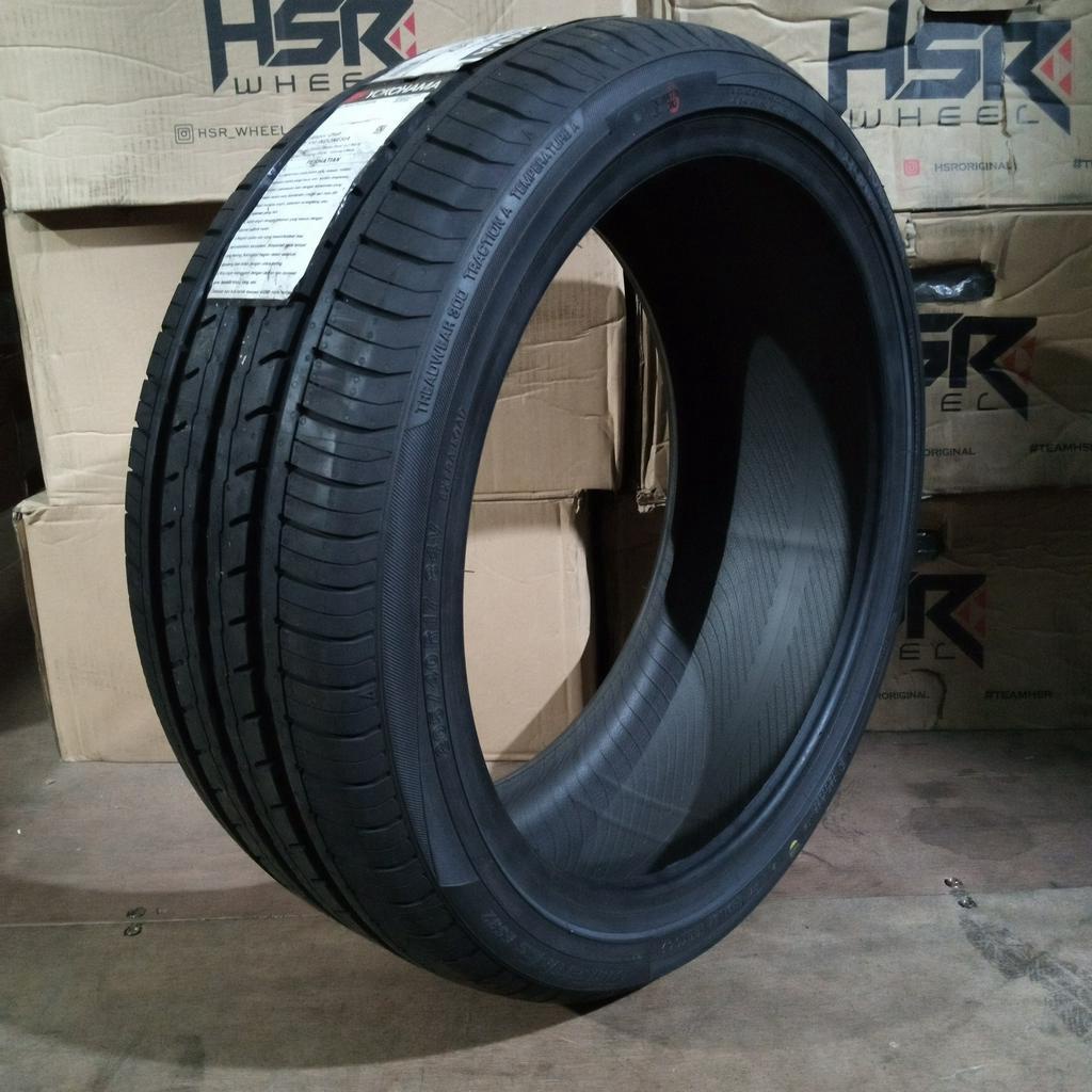 Jual BAN MOBIL R17 IMPORT JAPAN MERK YOKOHAMA blueart -ES32 BAGUS ...