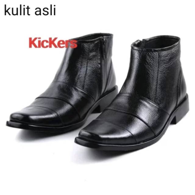 Jual Sepatu Kulit Asli Kickers Pria Tinggi Model Polos Hitam Zipper PDL ...