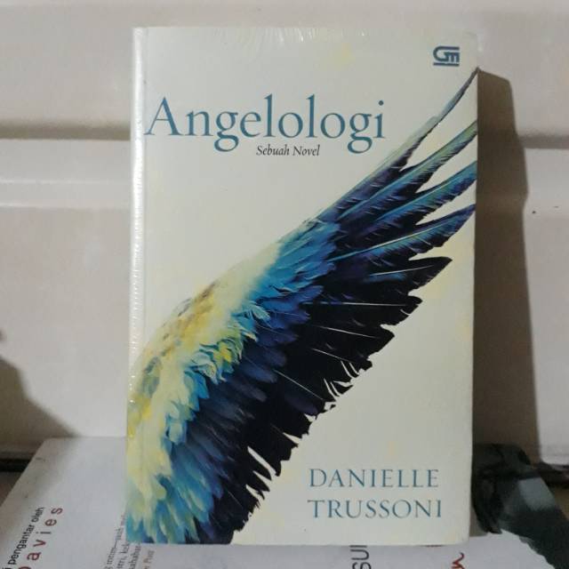 Jual Buku 100% original ANGELOLOGI | Shopee Indonesia