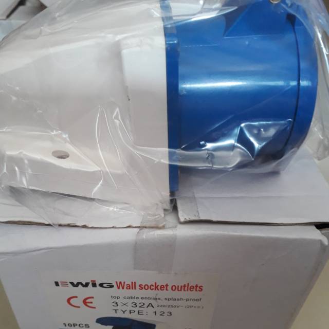 Jual Industrial Socket 3kaki 2P+E 32A | Shopee Indonesia