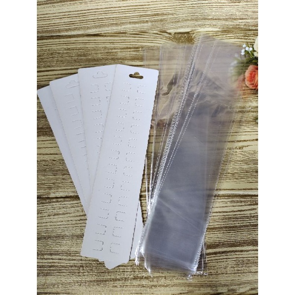 Jual Card/Kertas Alas/ Display Bross/Jepit dan Plastik isi 12 pasang ...