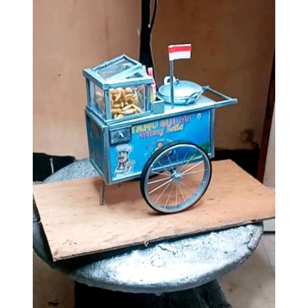 Jual Miniatur Gerobak Tahu bulat 1:12 | Shopee Indonesia
