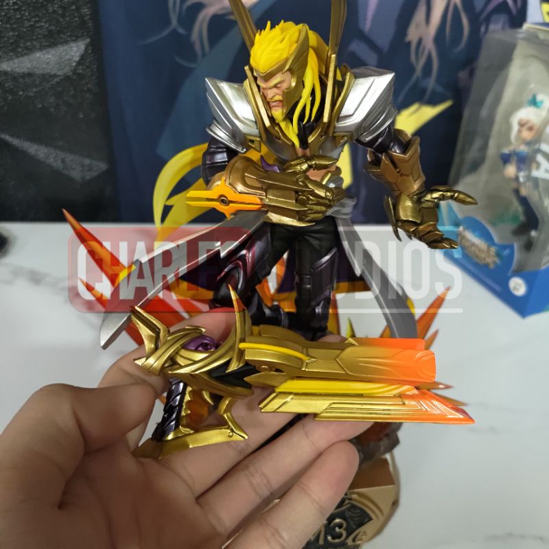 Jual STATUE ROGER PHANTOM RANGER MOBILE LEGENDS STATUE | Shopee Indonesia