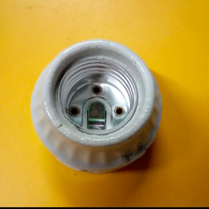 Jual Fitting Lampu Keramik e27 Philmax | Shopee Indonesia