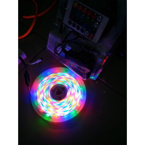 Jual Lampu Led Strip RGB / Lampu Roll Led Strip Rgb Set Adaptor,remote ...