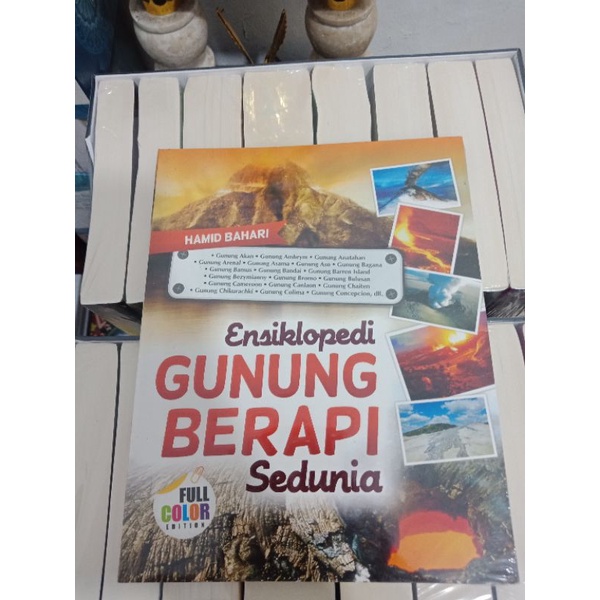 Jual BUKU ENSIKLOPEDI GUNUNG BERAPI SEDUNIA | Shopee Indonesia