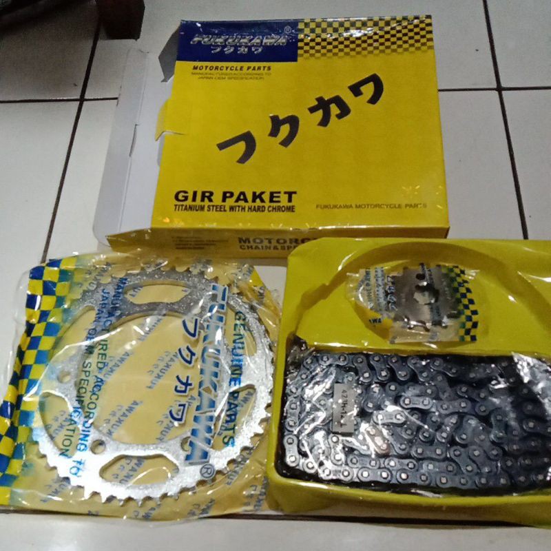 Jual GIR PAKET RANTAI MOTOR YAMAHA R15 NEW V3 VIXION R NEW V3 | Shopee ...