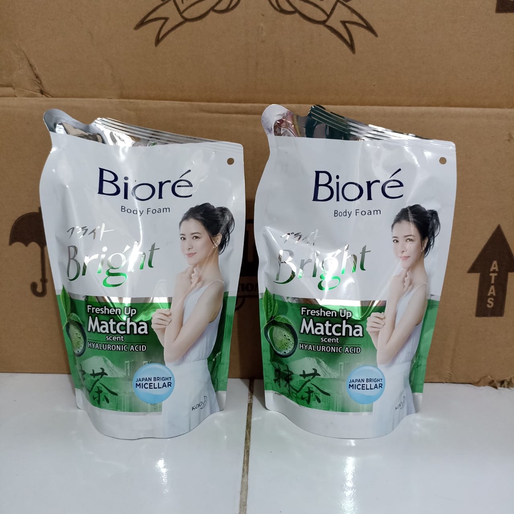 Jual Biore Sabun Mandi Body Foam Bright Freshen Up Matcha Scent 450 ml | Shopee Indonesia