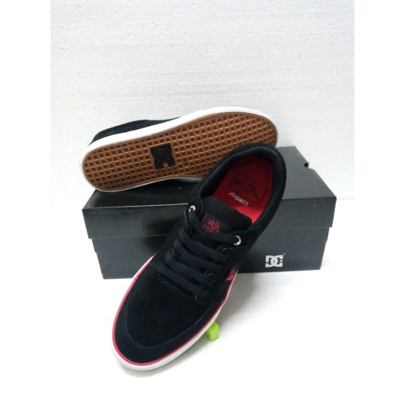 Jual SEPATU DC | Shopee Indonesia