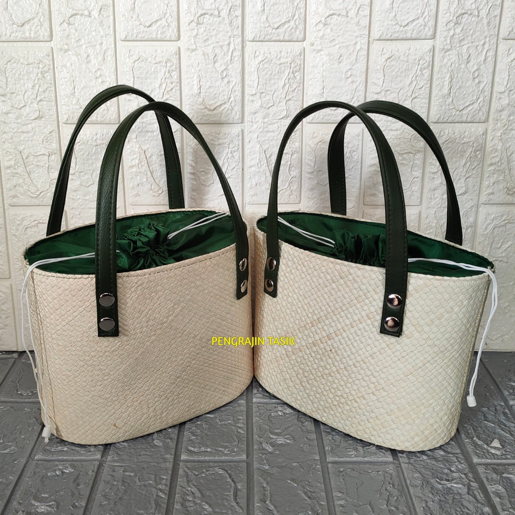 Jual Tas Hampers Anyaman Pandan Model Oval (M) Tali Kulit Sintetis ...