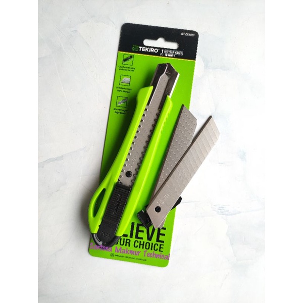 Jual TEKIRO 18 MM Pisau Cutter Knife Silet Knife Besar 18mm | Shopee ...