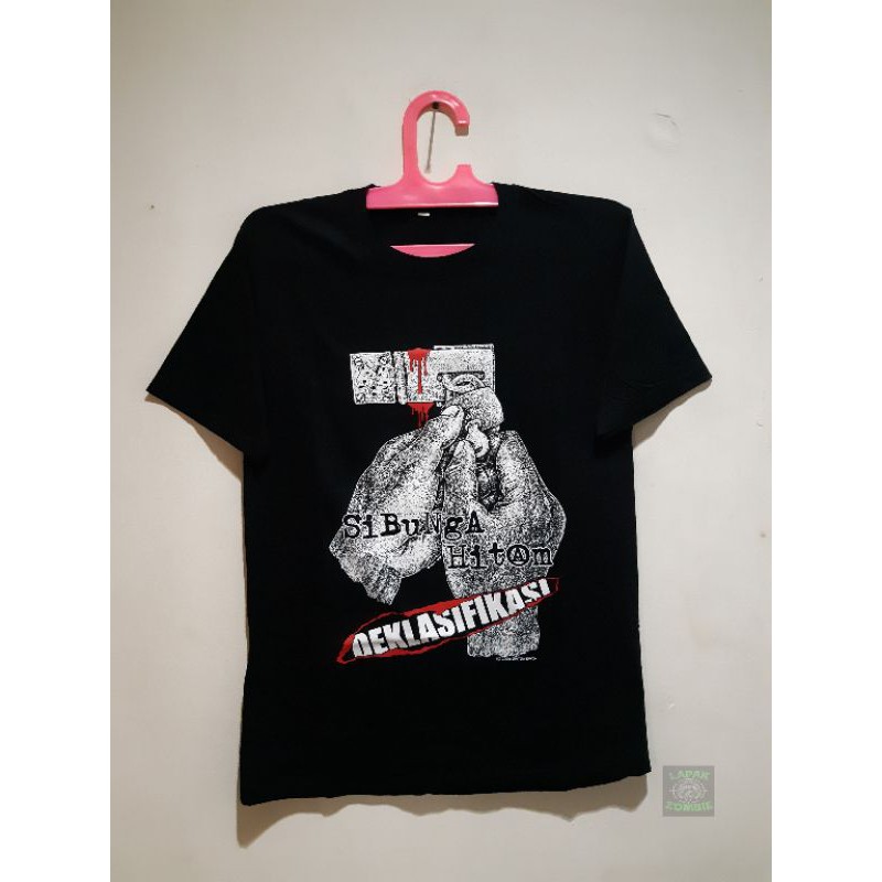 Jual KAOS BAND SI BUNGA HITAM _ deklasifikasi | Shopee Indonesia