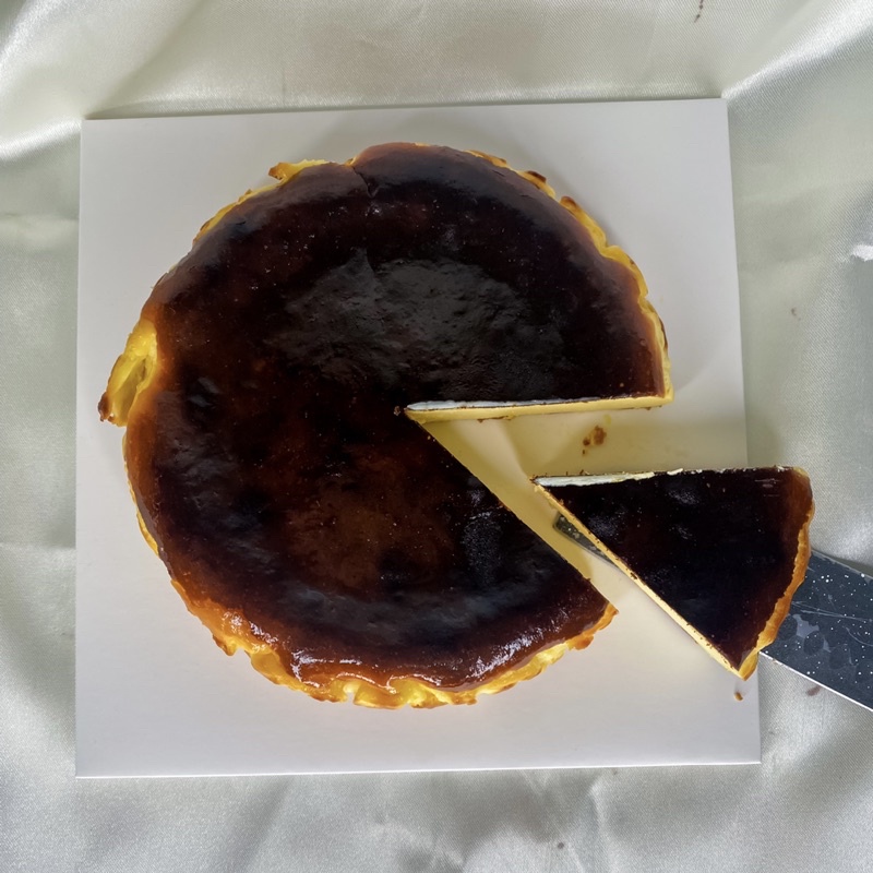 Jual Burnt Cheesecake / Basque Burnt Cheesecake Original | Shopee Indonesia