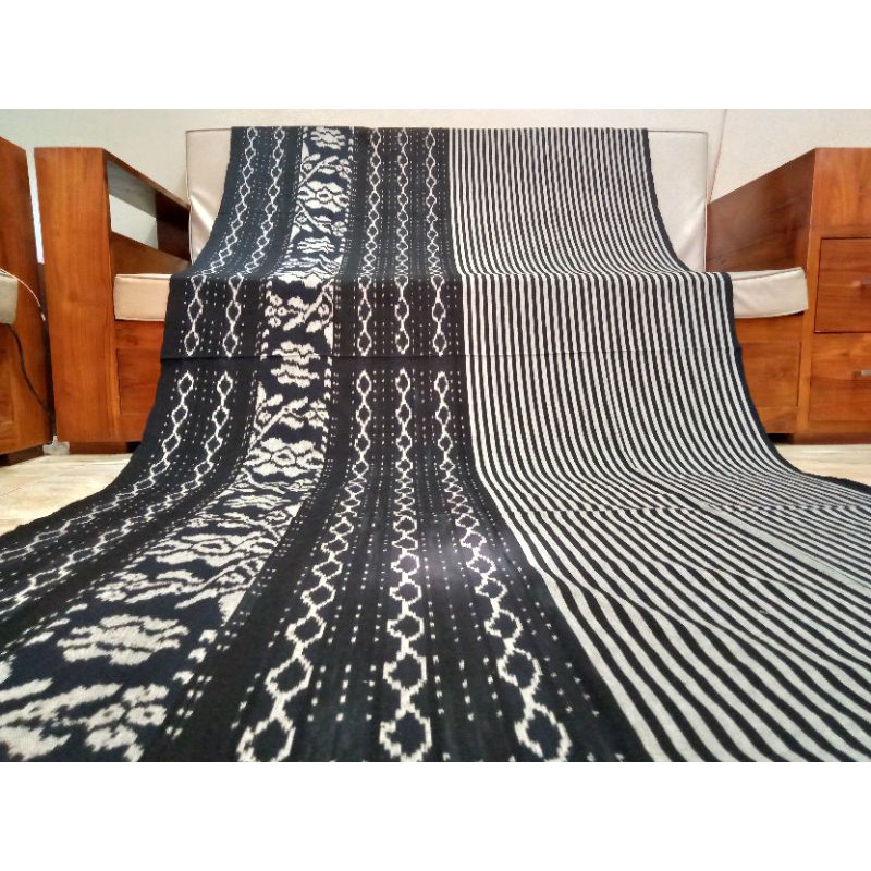 Jual Kain Tenun Ikat Etnik Blangket Halus nusantara SALE tenun Toraja ...