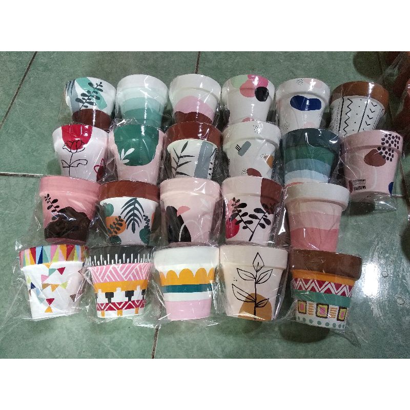 Jual POT LUKIS 10X10CM, POT GERABAH, POT CUSTOM, POT TANAH LIAT BISA ...