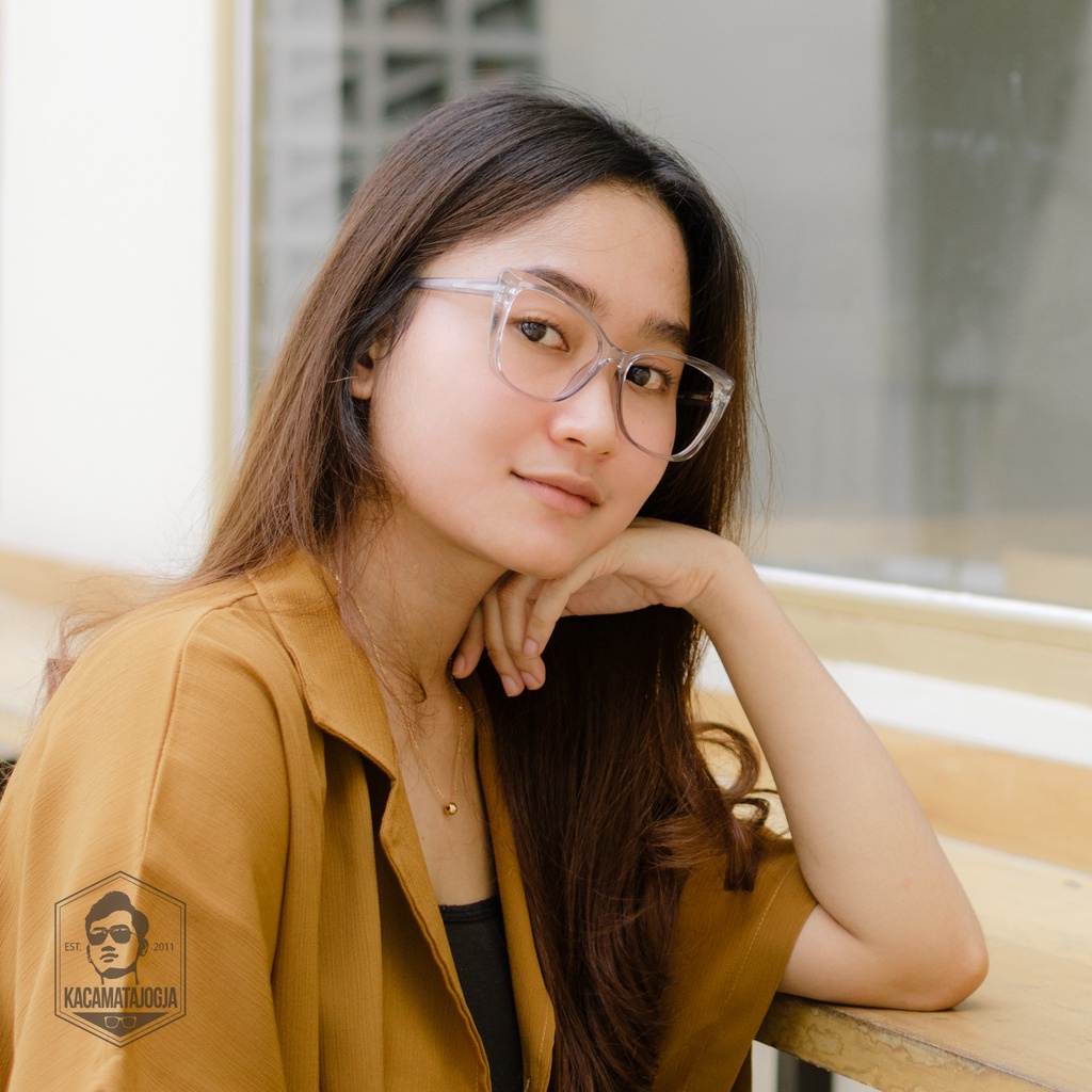 Jual Kacamata Jogja - Kacamata Cateye Lebar Tebal Dan Kokoh Cocok Muka Chubby Pegas - DENAWA 01 ...
