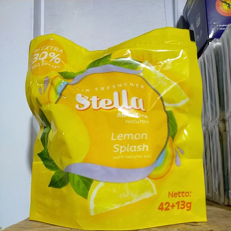 Jual Stella gantung all in one lemon fresh 55 gr pengharum ruangan ...