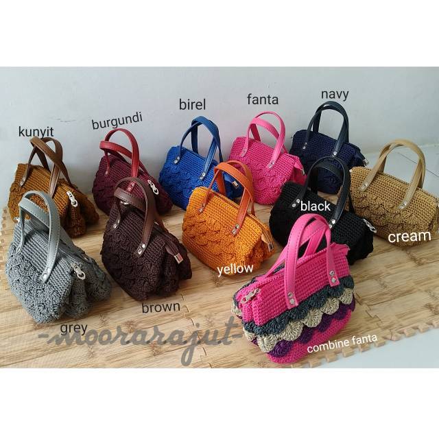 Jual DOMPET RAJUT tripel sisik jinjing / mini handbag / moora rajut ...