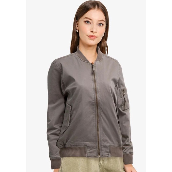 Jual Cardinal jacket adventure (tag 529.900) | Shopee Indonesia