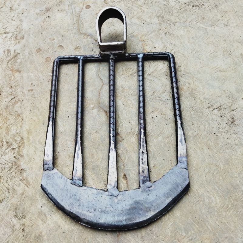 Jual CANGKUL PERTANIAN BAJA ULIR - CANGKUL SUPER TAJAM SIAP PAKAI ...