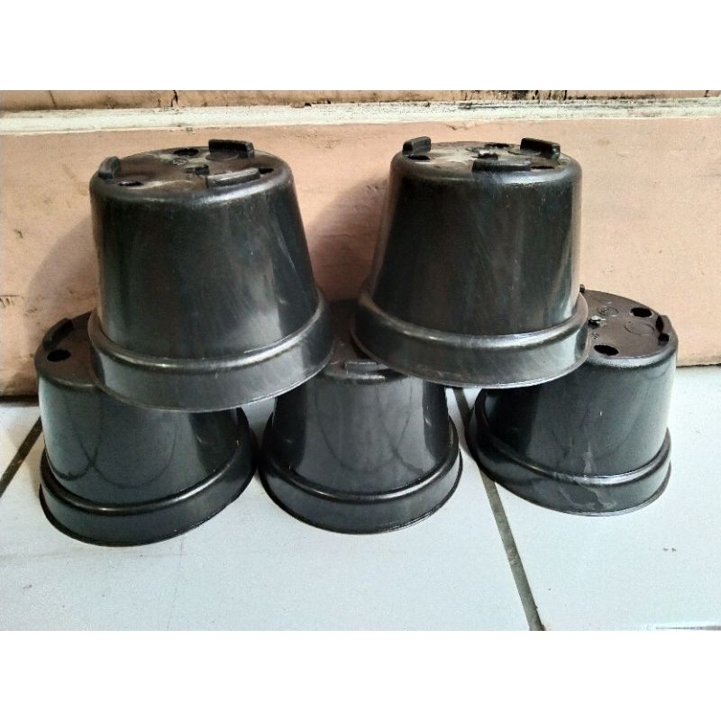 Jual pot hitam plastik ukuran 15 | Shopee Indonesia