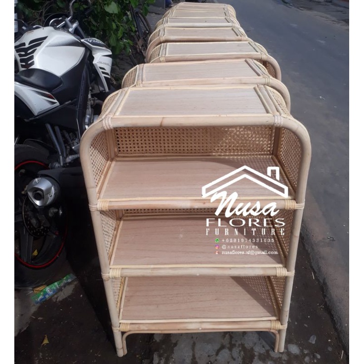 Jual Rak Rotan, Rak Buku, Rak Asesoris, Lemari Display, Rak Vintage ...