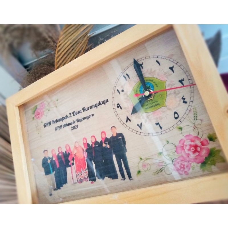 Jual Souvenir Kenang Kenangan Jam Dinding / Kado Wisuda KKN PPL Ulang ...