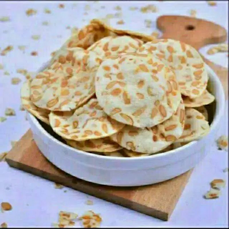Jual Kripik Tempe Sagu - 250 gram / Keripik Tempe Bulat Gurih | Shopee ...