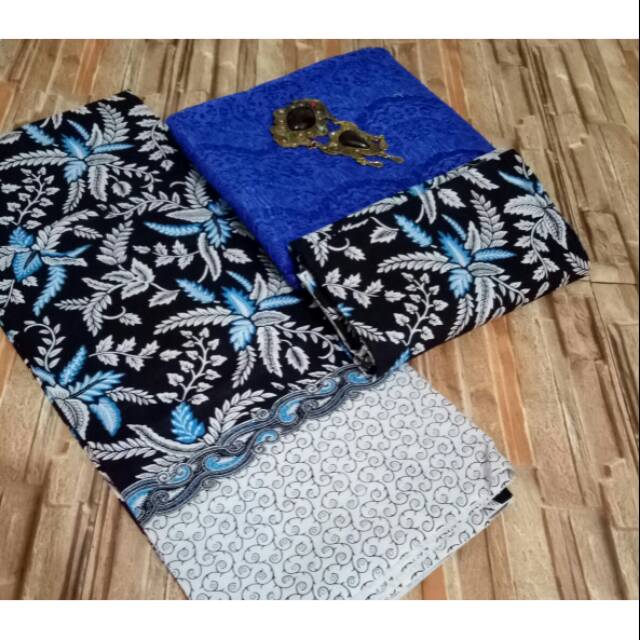 Jual Kain batik motif daun biru dan brokat birel | Shopee Indonesia