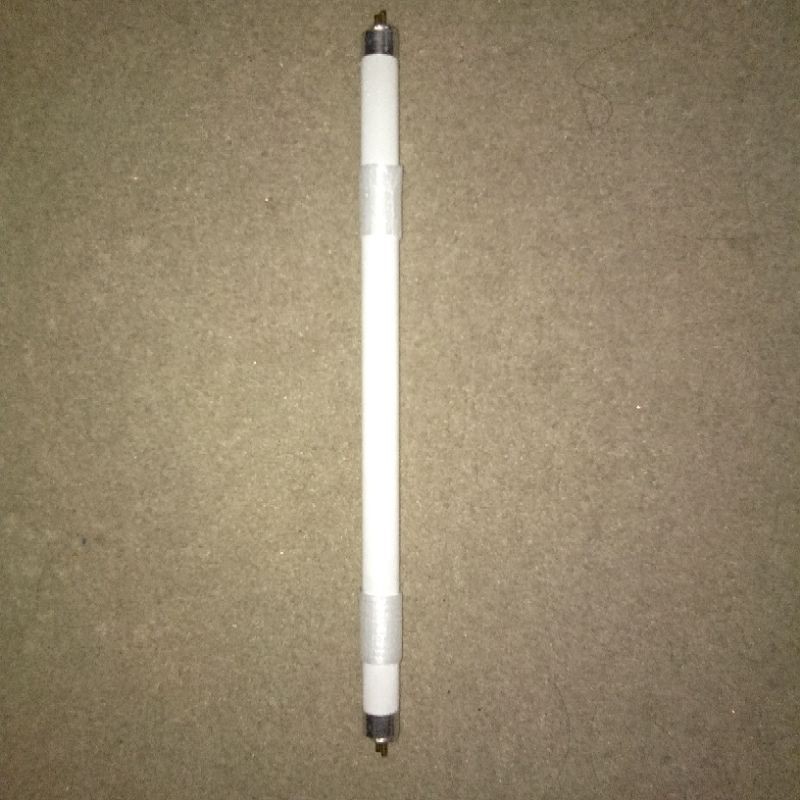 Jual Lampu Neon Led T5 8 Watt panjang 30 cm Warm White Osram | Shopee ...