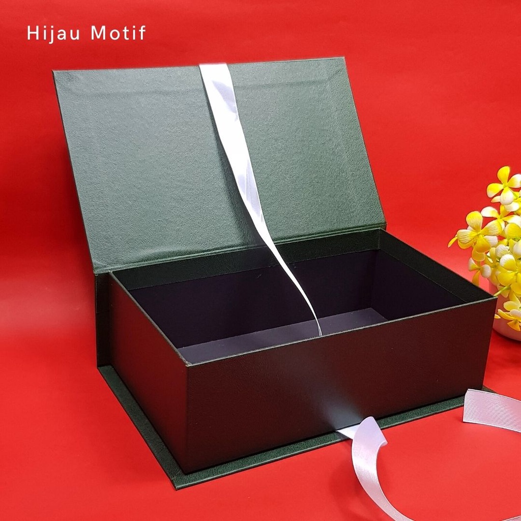Jual BOX HAMPER - HARDBOX - KOTAK KADO - ukuran 25 cm x 15 cm x 8 cm ...