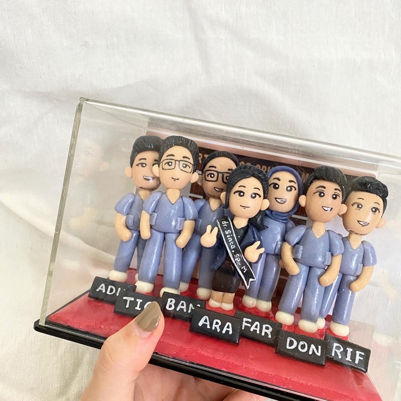 Jual custom clay in acrylic box (jumbo) ukuran 15x10x10. cocok untuk ...