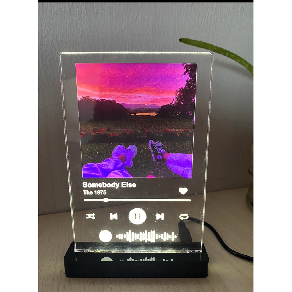 Jual DISC% Spotify album akrilik LED custom | Shopee Indonesia