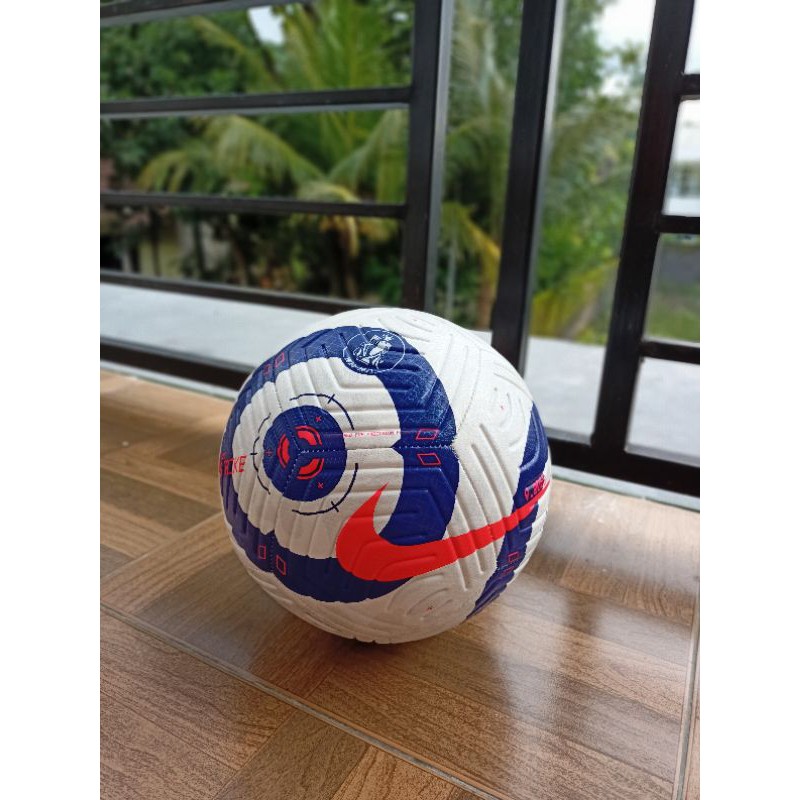 Jual Nike Strike soccer ball | Shopee Indonesia