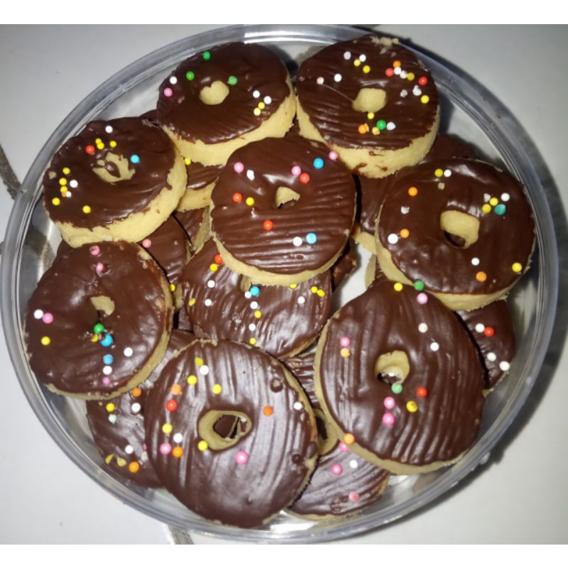 Jual ANEKA KUE KERING COOKIES LEBARAN DONAT MINI COOKIES,SAGU COKLAT ...