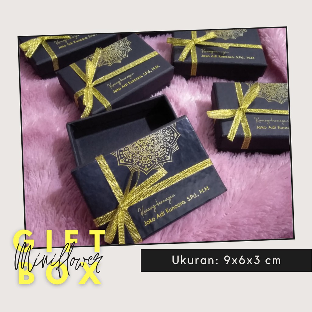 Jual Box Souvernir Emas antam/Mini Gold ukuran 9x6x3 dengan busa tebal ...
