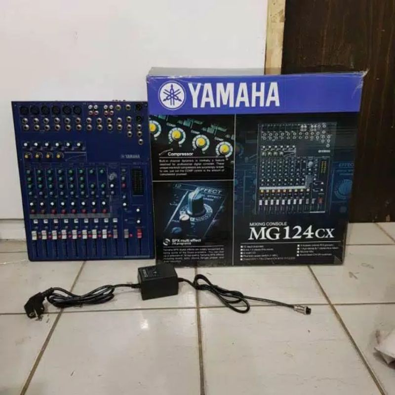 Jual mixer Yamaha MG124 CX mixer yamaha 12 channel | Shopee Indonesia