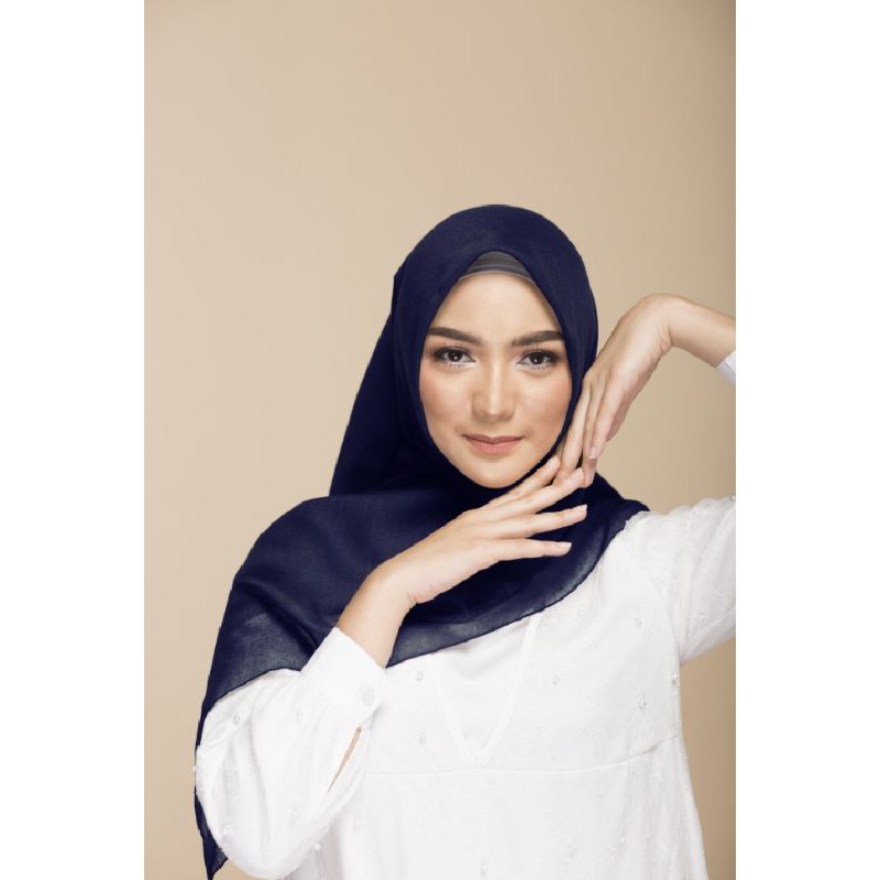 Jual Hijab Kerudung Segi Empat Elzatta KEISHA SHAMORA Terbaru | Shopee ...