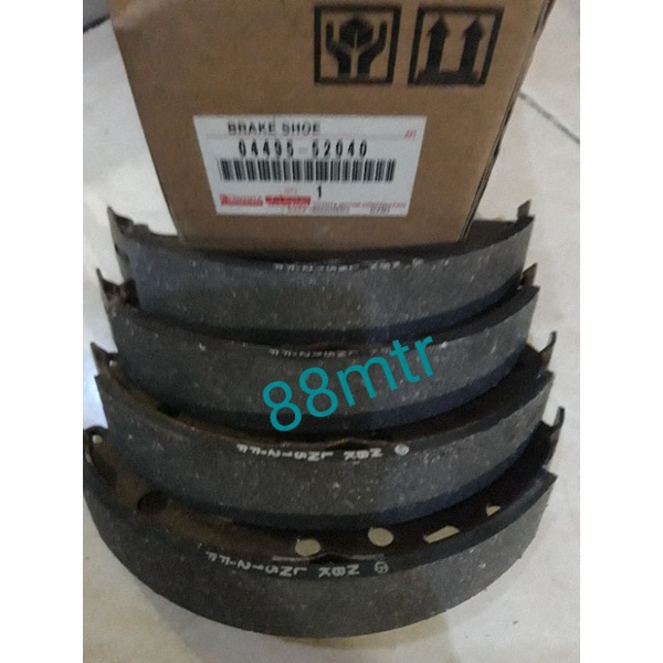 Jual brake shoe kampas kamvas rem belakang toyota yaris 04495-52040 ...