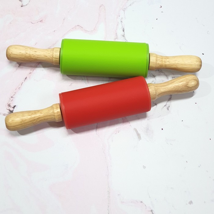 Jual mini silicone rolling pin with wooden handle / alat gilas adonan ...