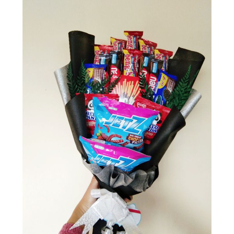Jual HADIAH WISUDA/ HADIAH ULANG TAHUN/ BUCKET SNACK/ BUCKET POCKY ...