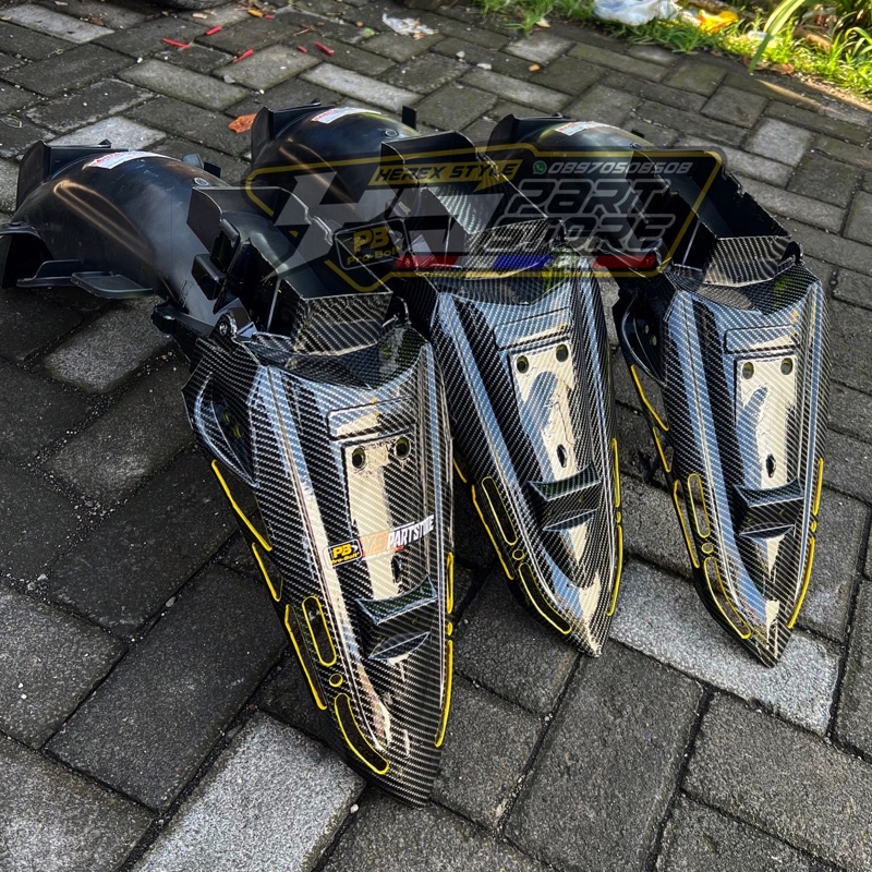 Jual spakbor slebor belakang tiger revo tirev coak carbon | Shopee ...