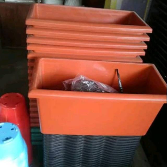 Jual POT PLASTIK PERSEGI PANJANG UKURAN 50X25X25 | Shopee Indonesia